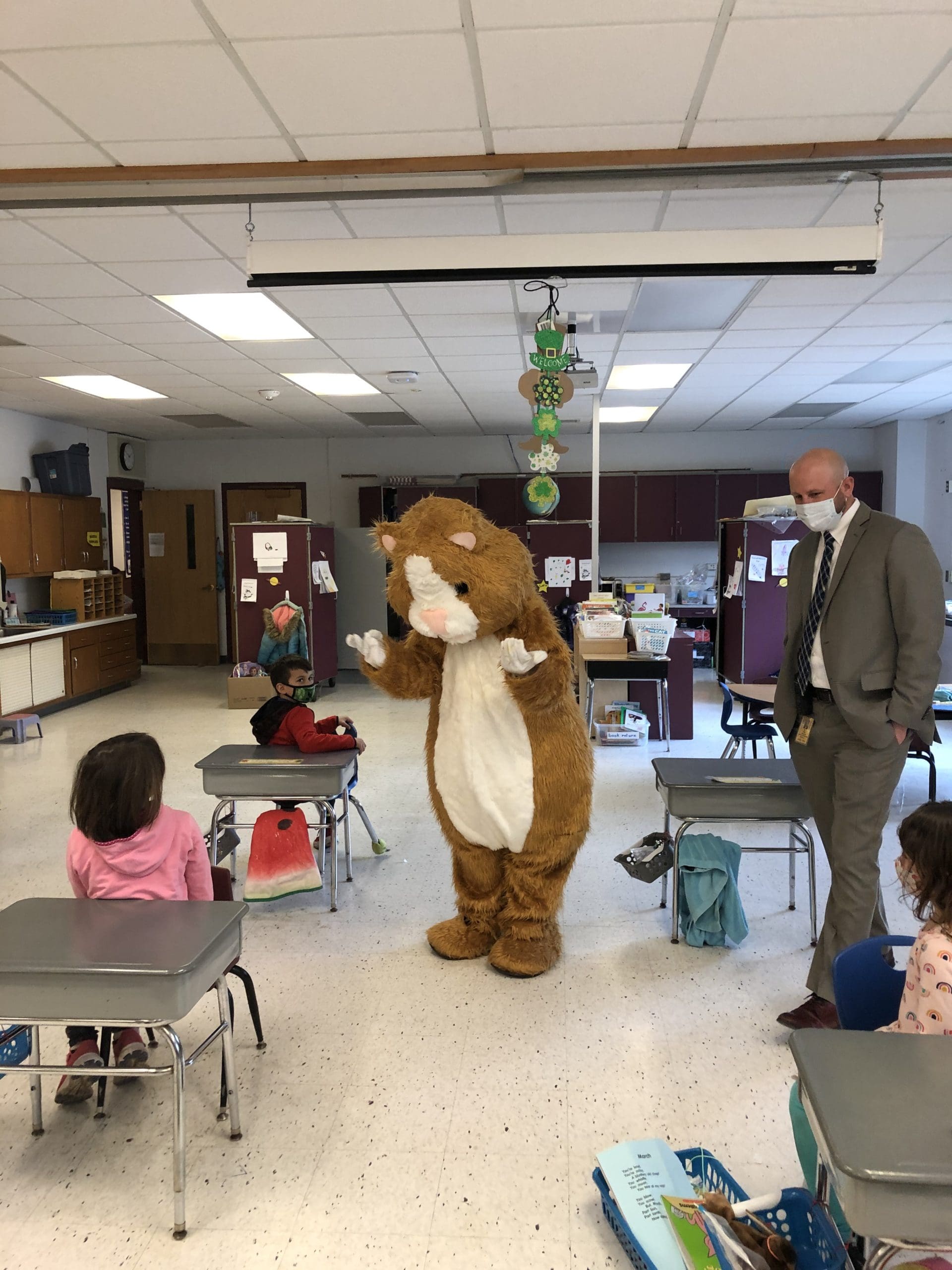 Humphrey Visits PES | Averill Park Central School District